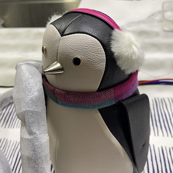 kate spade | Bags | Penguin Crossbody Very Beautiful Addition To My ...